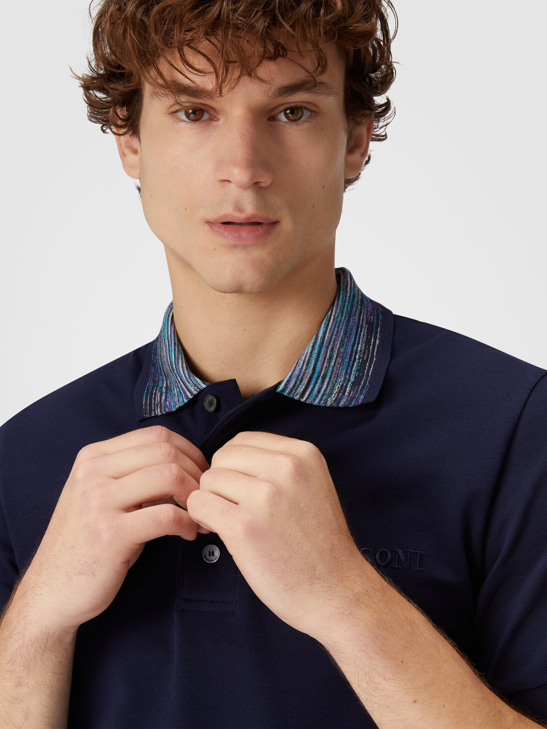 Cotton polo shirt with slub collar and logo lettering